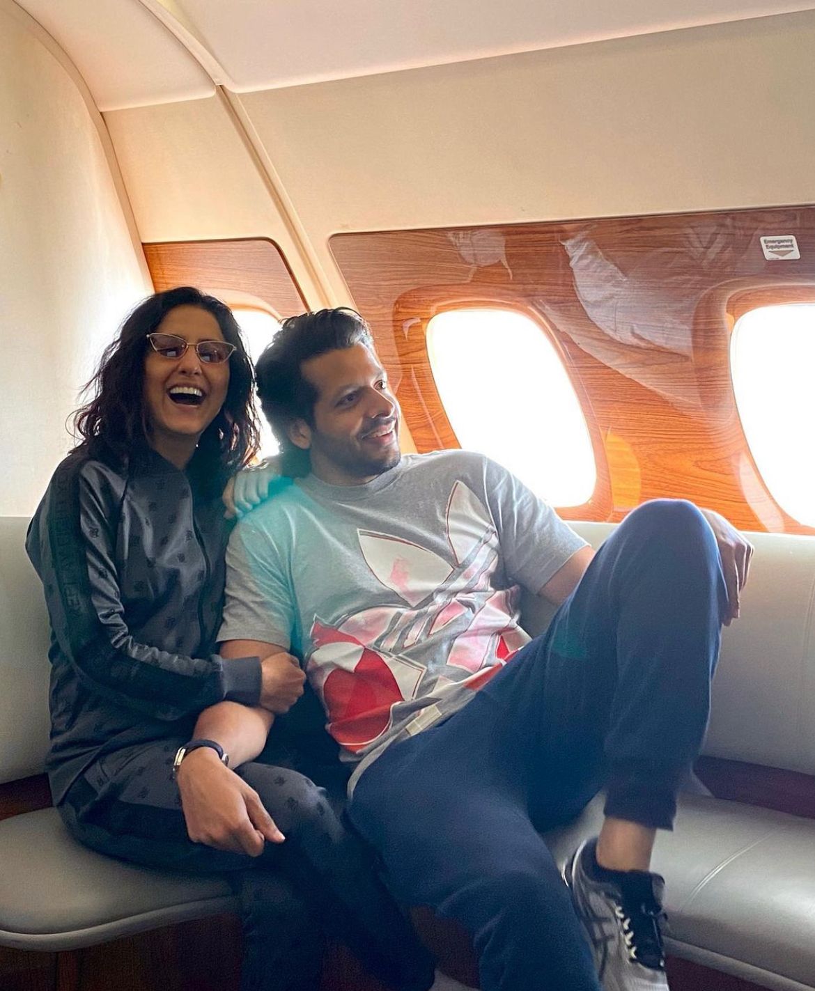 Neeti Mohan And Nihaar Pandya Complete 3 Years Of Marital Bliss, He ...