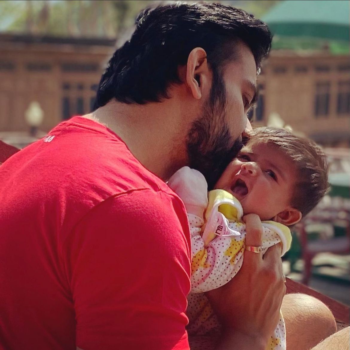Rajeev Sen Shares Cuddled-Up Pictures With Daughter, Ziana, Her Pose Is ...