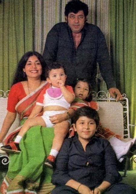 Amjad Khan's Son, Shadaab Khan Reveals Why His Father Wasn't Showing Up ...