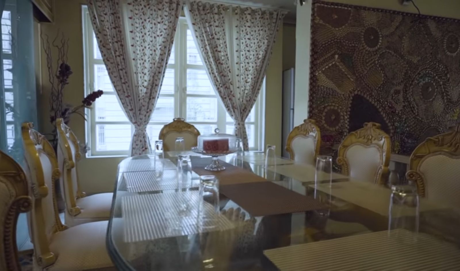 Sourav Ganguly's 65-Year-Old Home Filled With Memories And Lush Decor ...