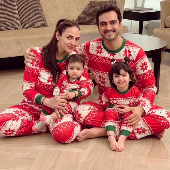 Like Mother, Like Daughter: Hema Malini And Esha Deol Twins In ...