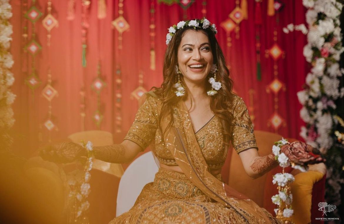 Payal Rohatgi Stuns In A Heavily-Embroidered Lehenga At 'Mehendi ...