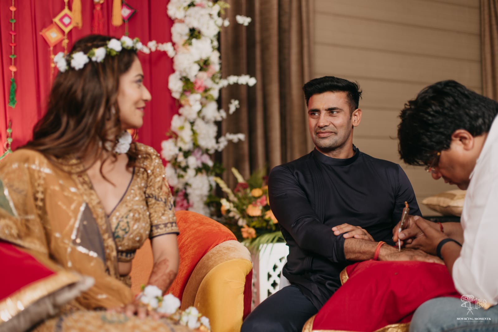 Payal Rohatgi's 'Pagphera': Flaunts 'Sindoor' And Visit Mahadev Temple ...