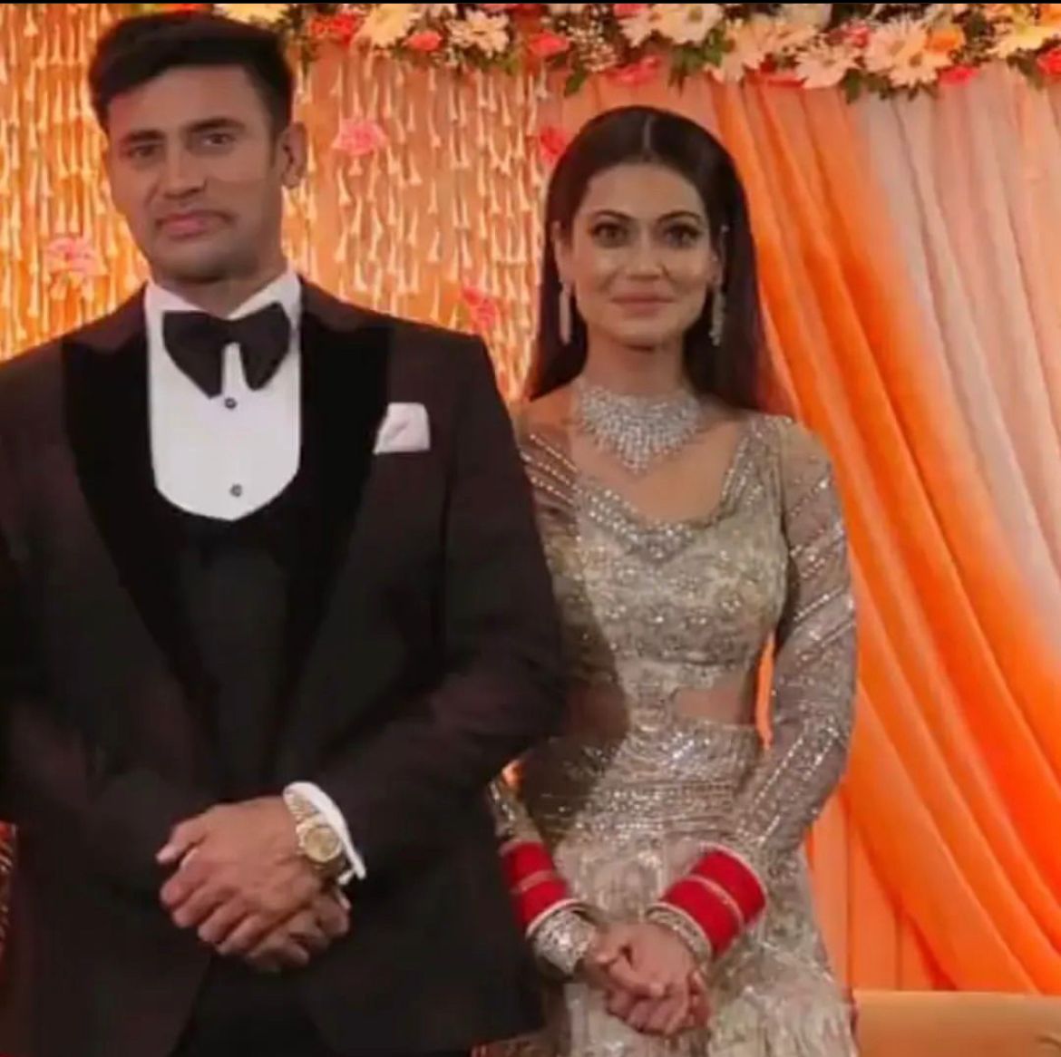 Payal Rohatgi And Sangram Singh Dazzle In Stunning Outfits As They Host ...