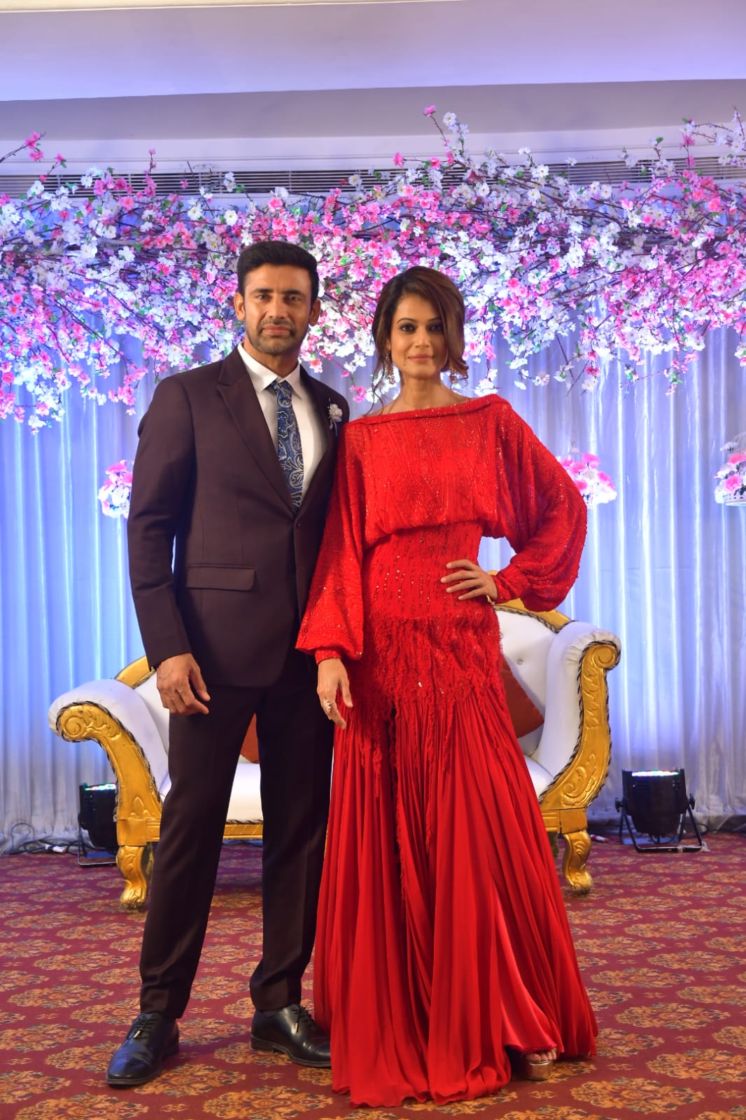 Payal Rohatgi-Sangram Singh's 3rd Reception: She Dazzles In A Shimmery ...