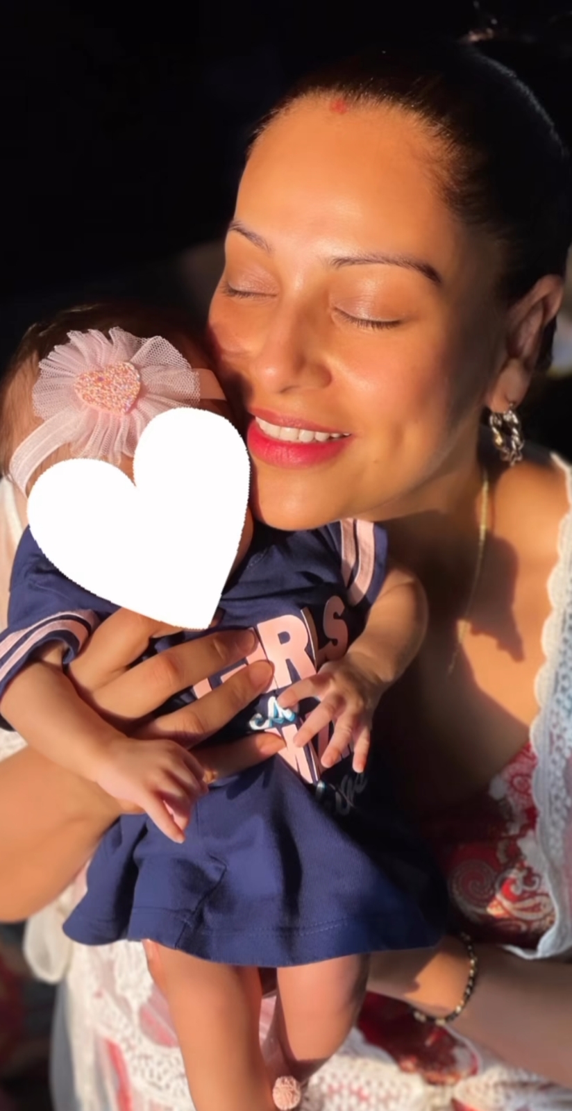 Bipasha Basu Drops Pics With Daughter, Devi, The Baby Girl Looks Cute ...