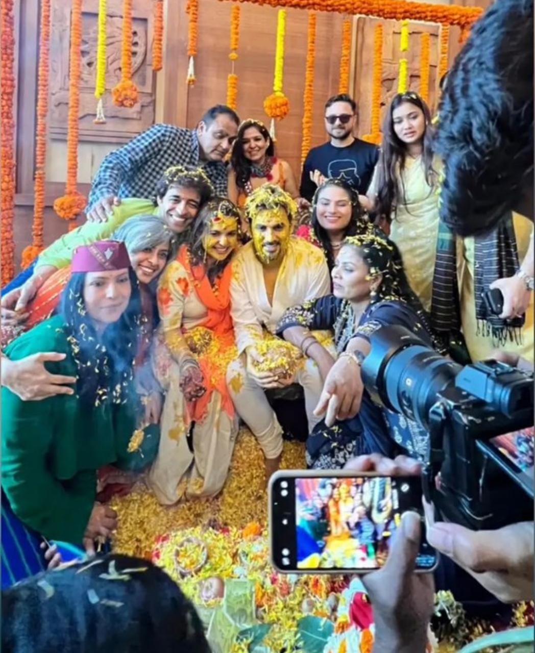 'Chak De India' Fame, Chitrashi Rawat Gets Married To Dhruvaditya ...