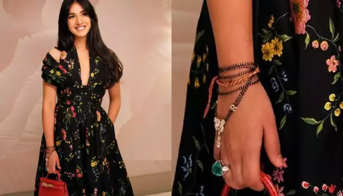 Radhika Ambani, 'Choti Bahu' Styles Her Butterfly 'Mangalsutra' As A ...